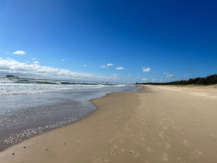 Beachfront Stunning Resort Sunshine Coast Marcoola - Sunshine Coast
