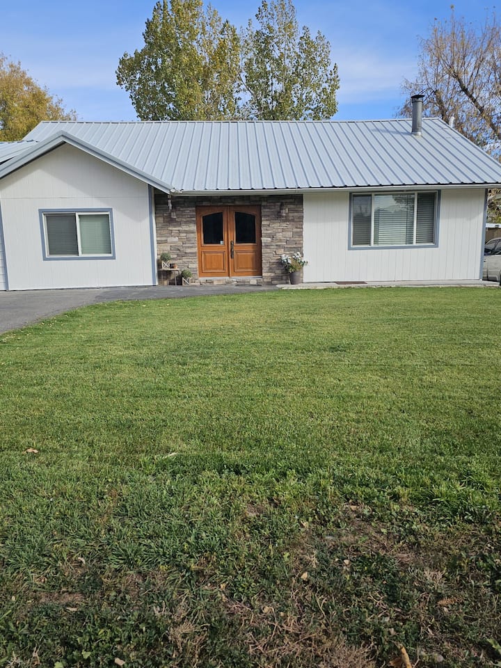 Mtn View, Spacious Cozy Home 7 Min To Attractions - Glenwood Springs, CO