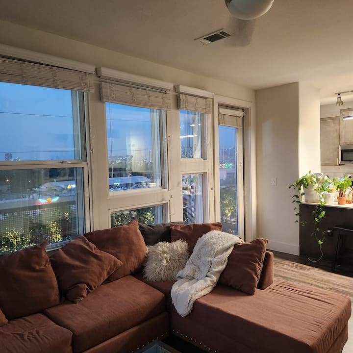 Peanut's Room - Dallas, TX