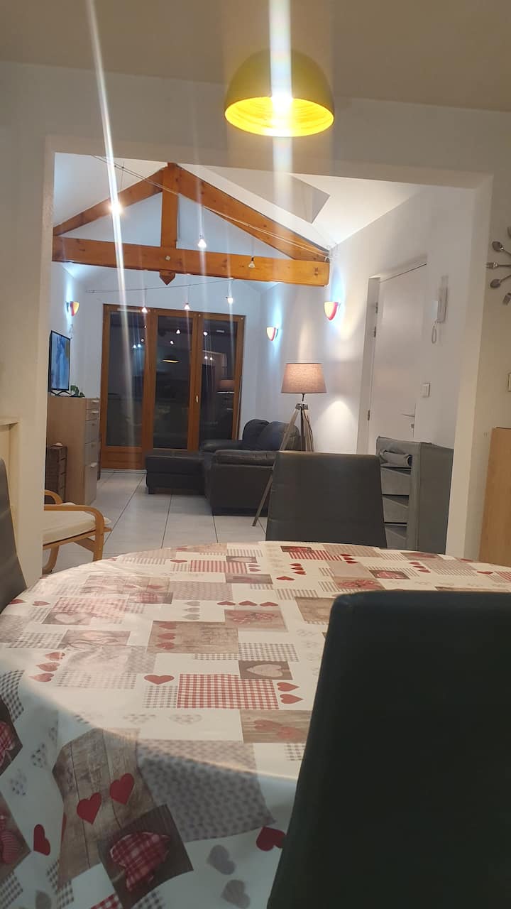 Appartement Place St Matin 2 Min - Montbéliard