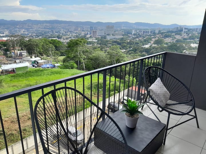 Miraluna - San Salvador (El Salvador)