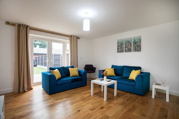 20%off|7nightdeal|business|parking|wifi|sleeps10 - Leicester