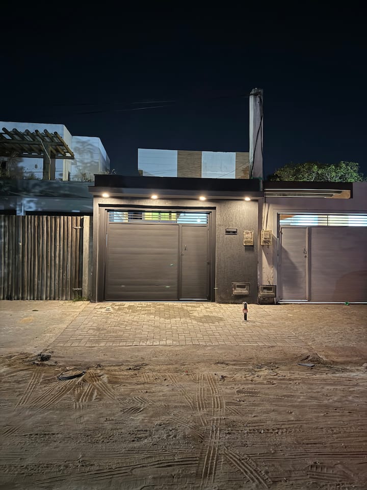 Sua Casa No Centro De Atafona - Campos dos Goytacazes