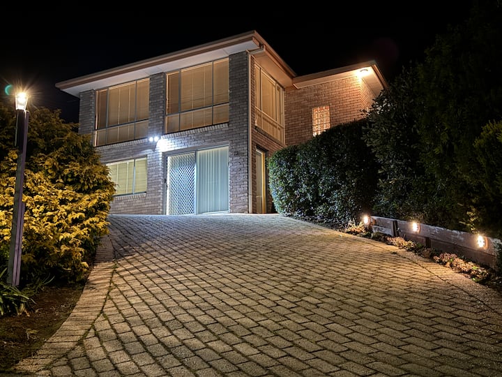 72@ambleside - Aberdeen