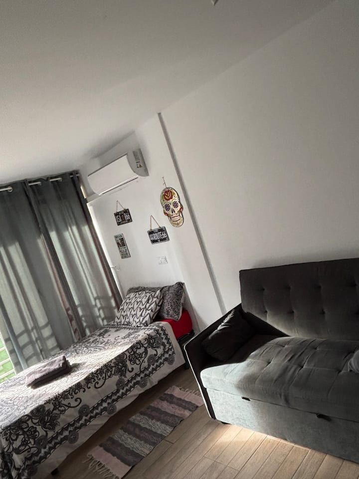 Apartamento En Benidorm. - Benidorm