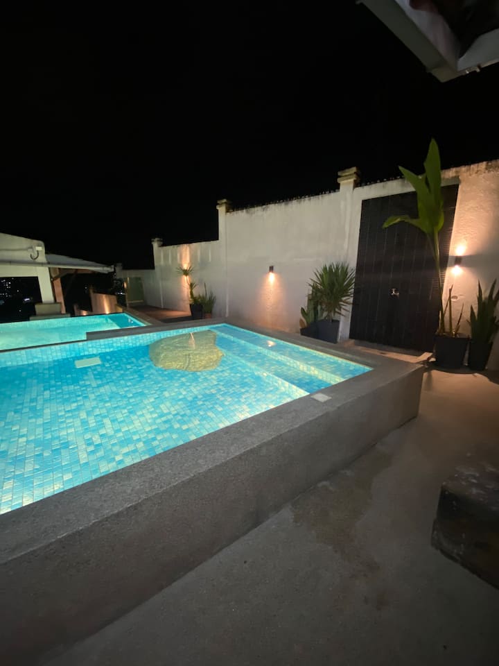 Tinjau150 (Bungalow With Private Pool, Klcc View) - Bentong