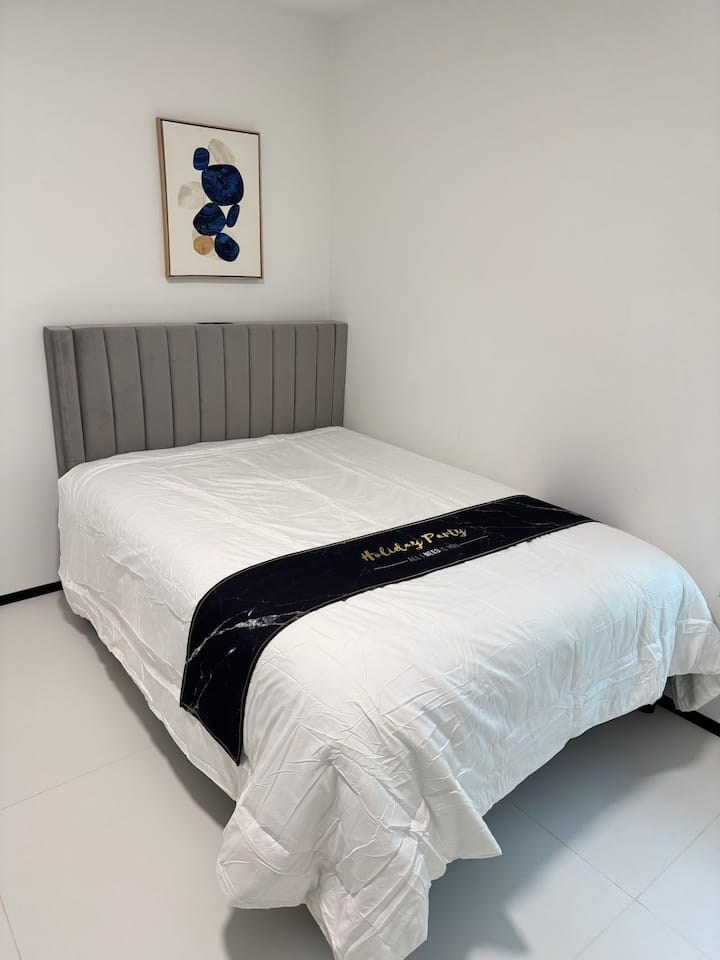 Morden Newly Renovated Room 2 - Delray Beach