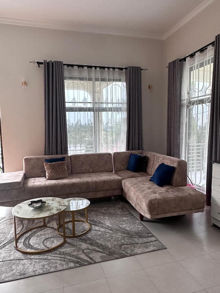 Jlynn Retreat Unit 1 - Dar es-Salam