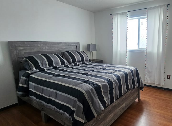 4bd | 2br Work & Rest Haven! - Slave Lake