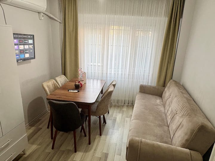 Comfortable First Floor Apartment - Princes' Islands (Turkey)