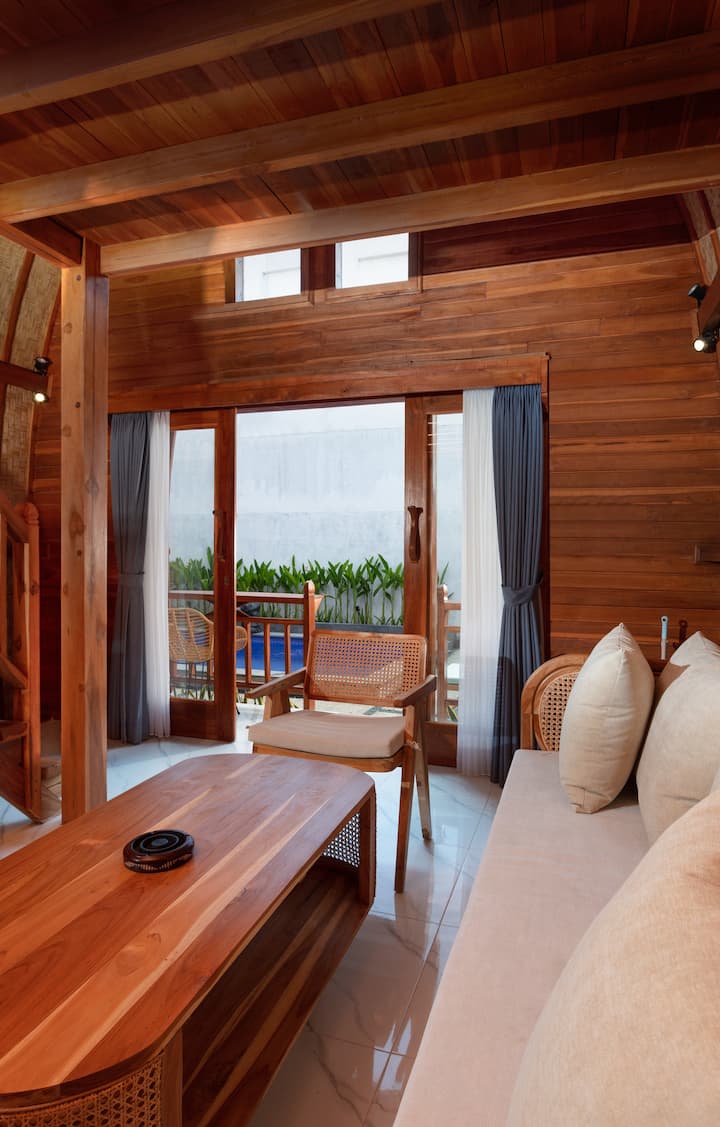 Luh Adi Villa 3, Balinese Wooden House In Uluwatu - Jimbaran