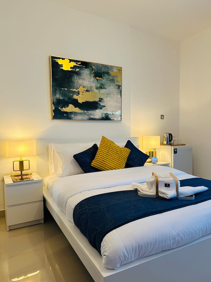 New Executive Room -City Center - Abu Dhabi
