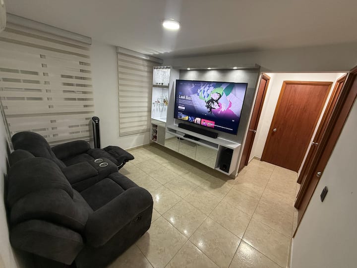 Amplio Y Moderno Apartamento
Gran Vista Panorámica - Floridablanca
