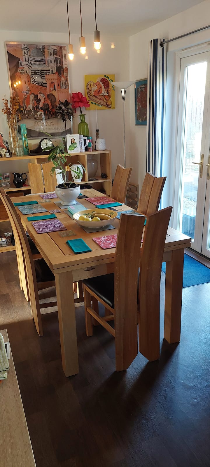 A Room Near Edinburgh - Fife