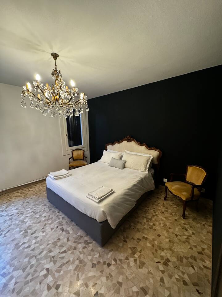 Town Hall Luxe Sweet Nest - Portogruaro