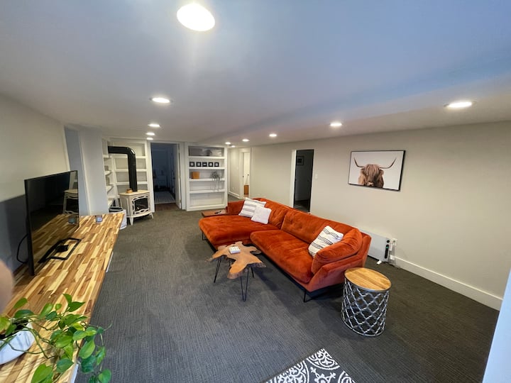 New! Basement Apt + Patio - Ballard - Seattle