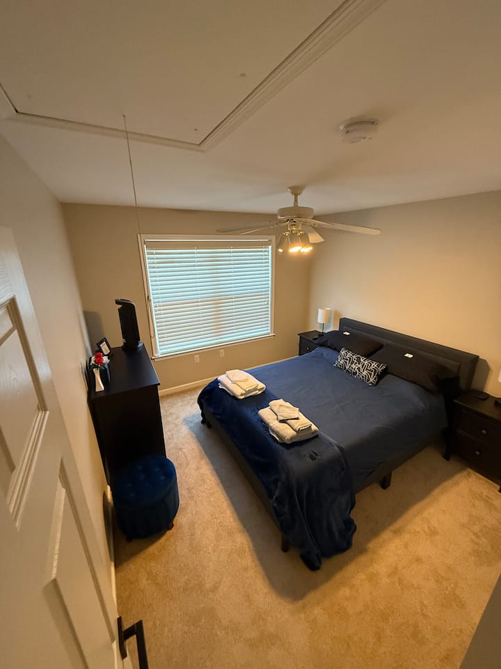 Room In Eagleville - Conshohocken, PA