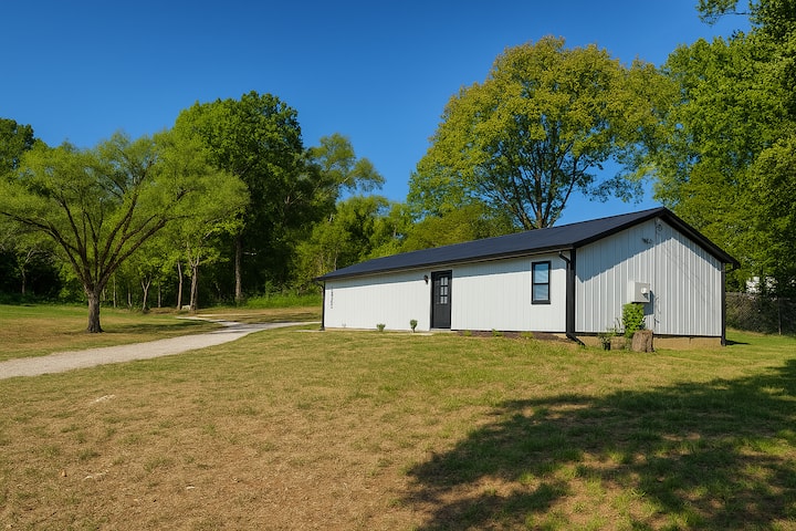 The Shouse - Bismarck, MO