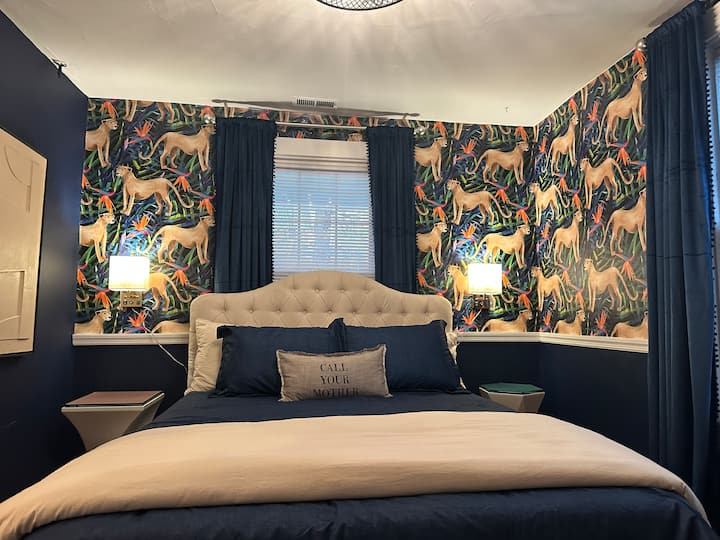 Entire Pet/family Friendly House, Walk To It All! - Richmond, VA