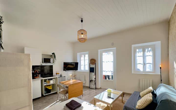 Studio Calme + Parking Privé - Netflix & Café - Bergerac
