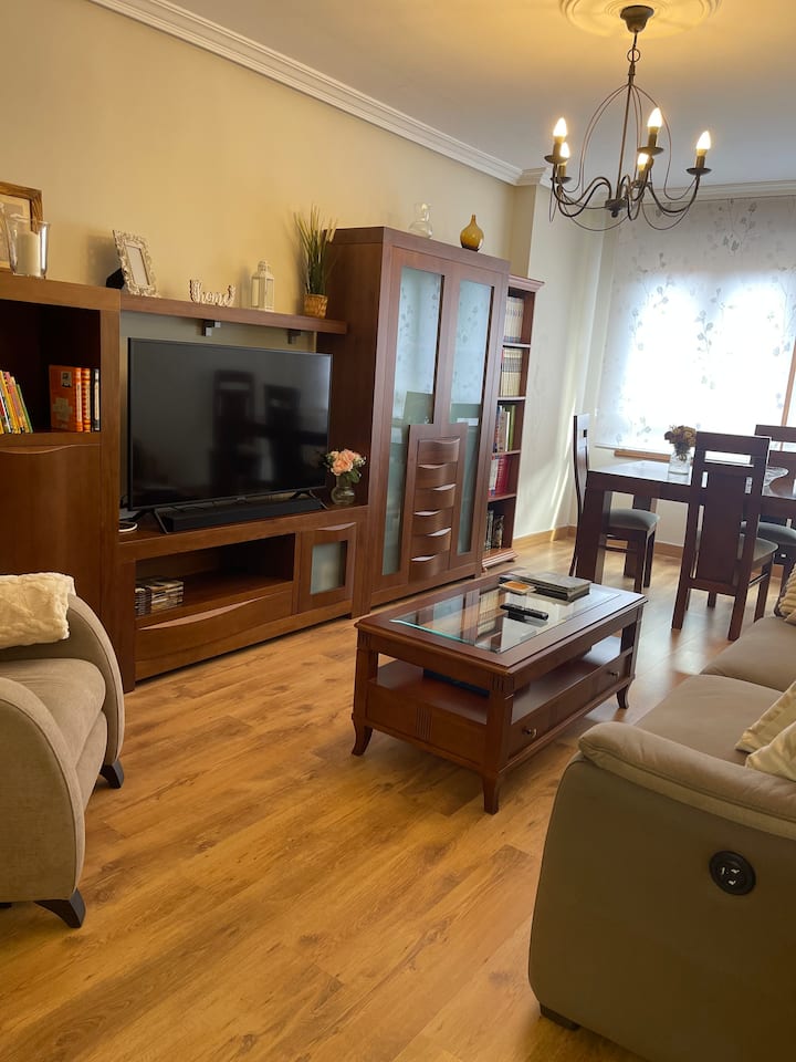 Casa Pilar(casa Llara)en El Paraíso, Cerca De Todo - Mieres