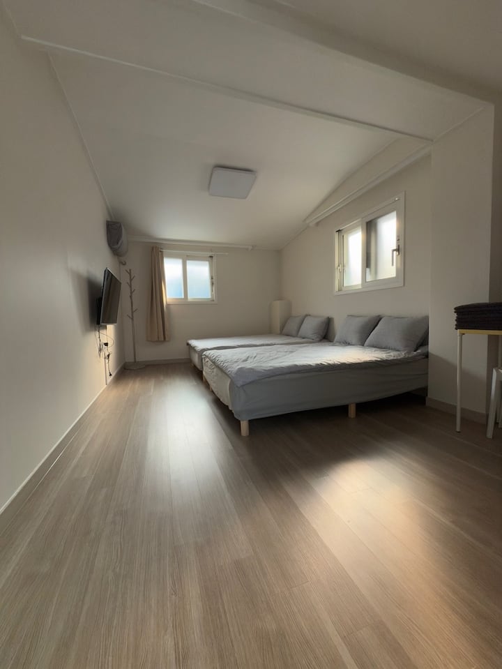 Namsan Rooftop - Room C1 (5 Min From Myeongdong) - Myeong-dong