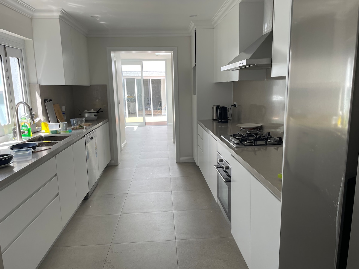 Redfern best budget single ‘s paradise home 4you - Houses for Rent in ...