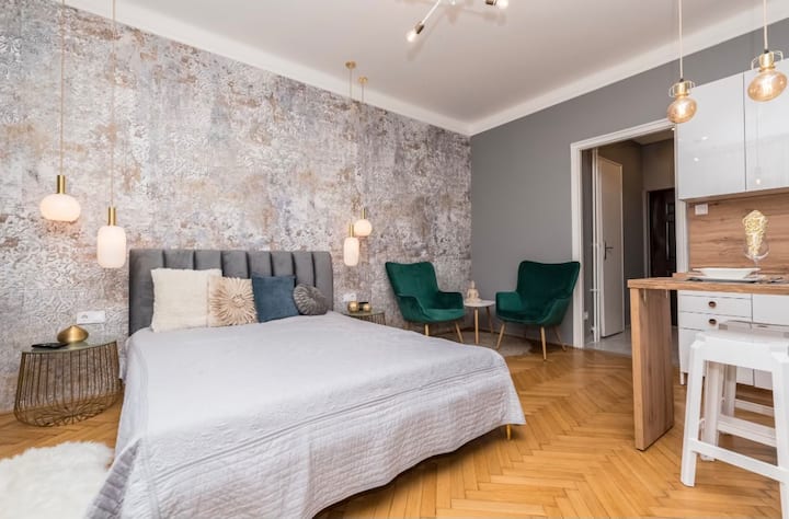 Dorothy Residence - Budapest