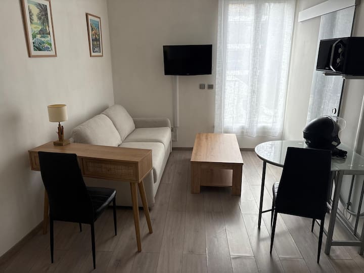 Studio Avecterrasse Privée Proche Palais Et Plages - Cannes