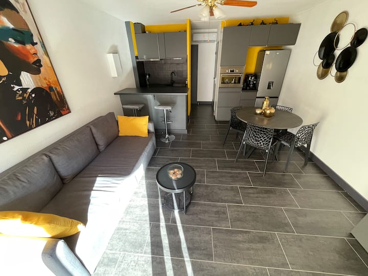 Très Beau Logement à 2 Min à Pieds De La Plage - Valras-Plage