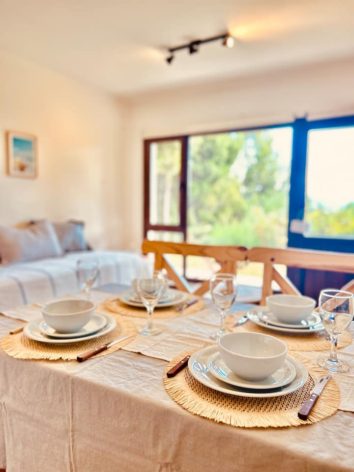 Lake View Loft With Swimming Pool And Garden - Provincia de Neuquén