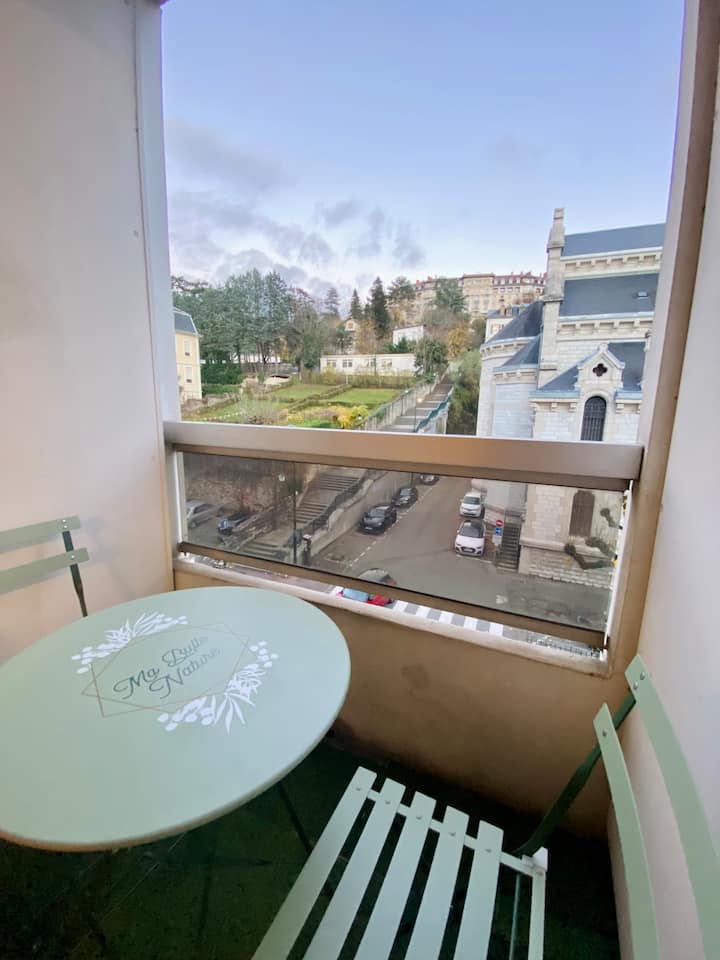 Bel Appartement Avec Parking - Aix-les-Bains