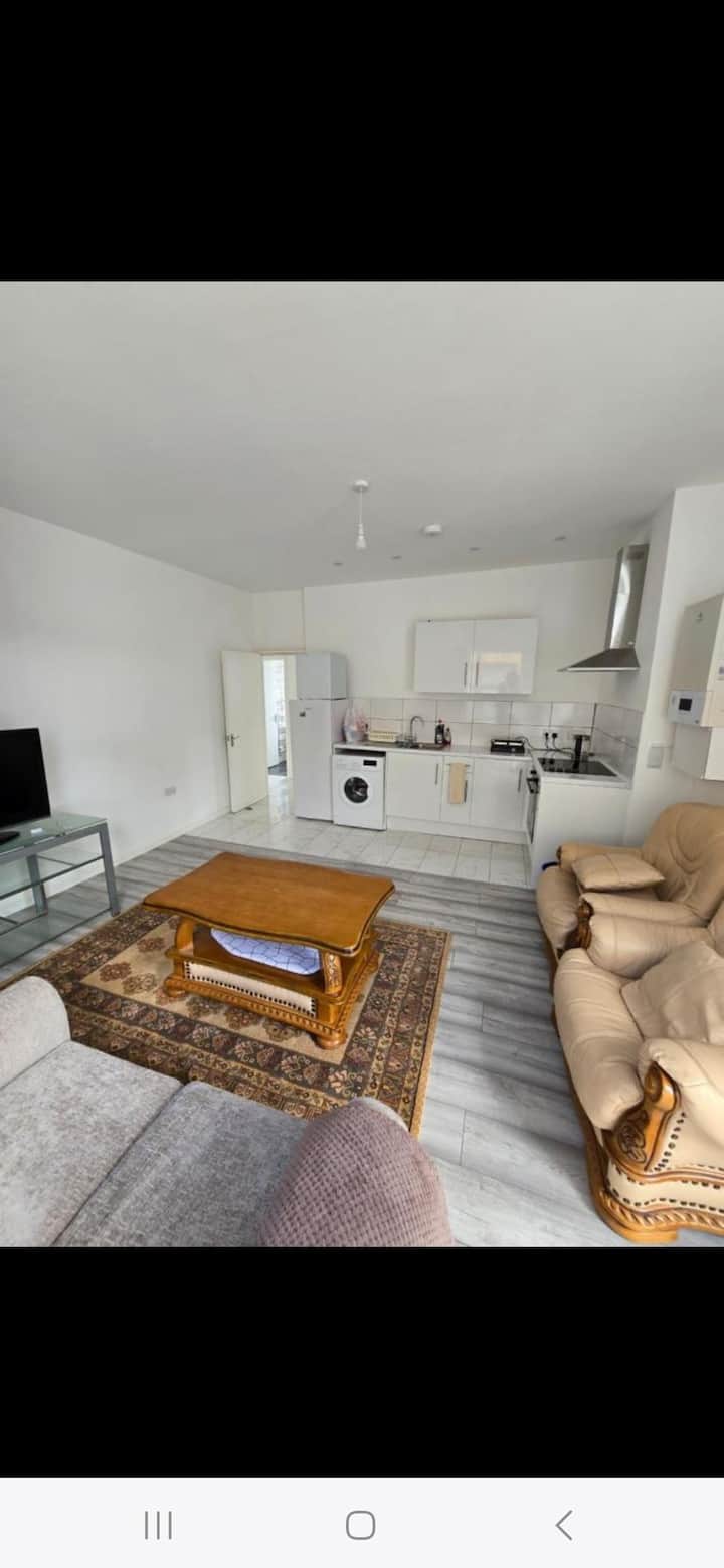 Pano Courts - Sittingbourne