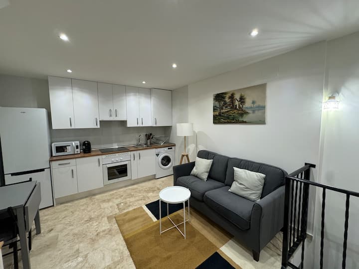 Madrid Downtown Unique Condo - Madrid