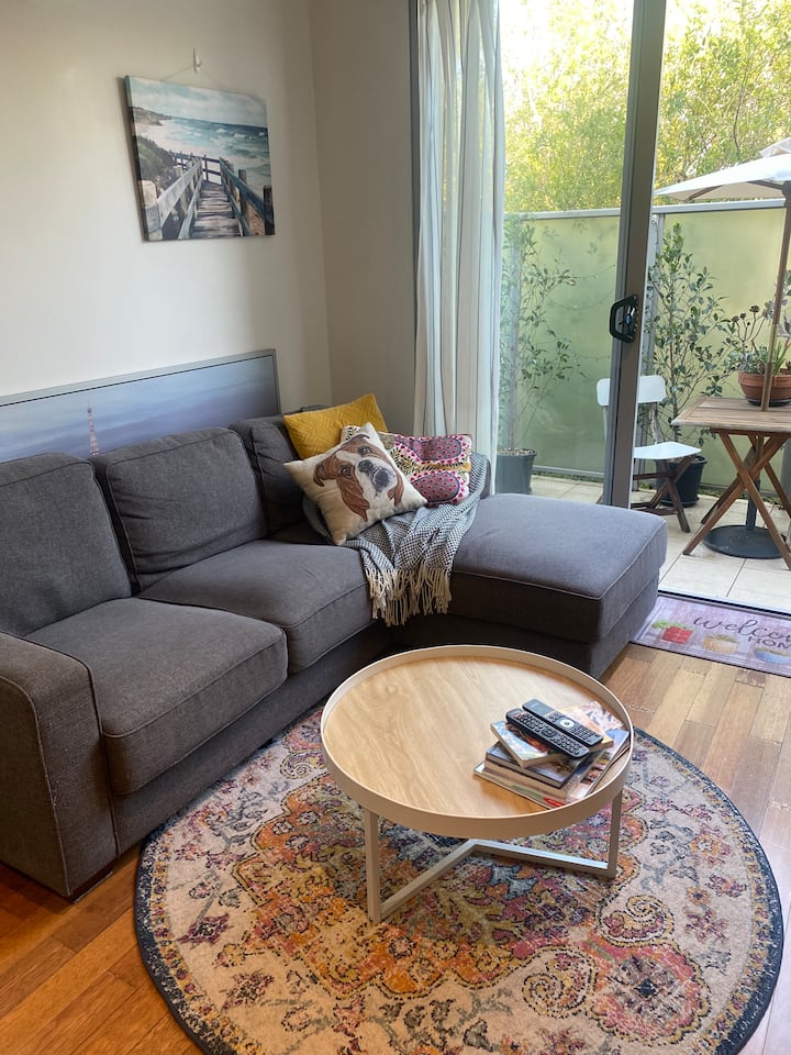 Cozy Comfort In Notting Hill -
Walk To Monash Uni - Dandenong