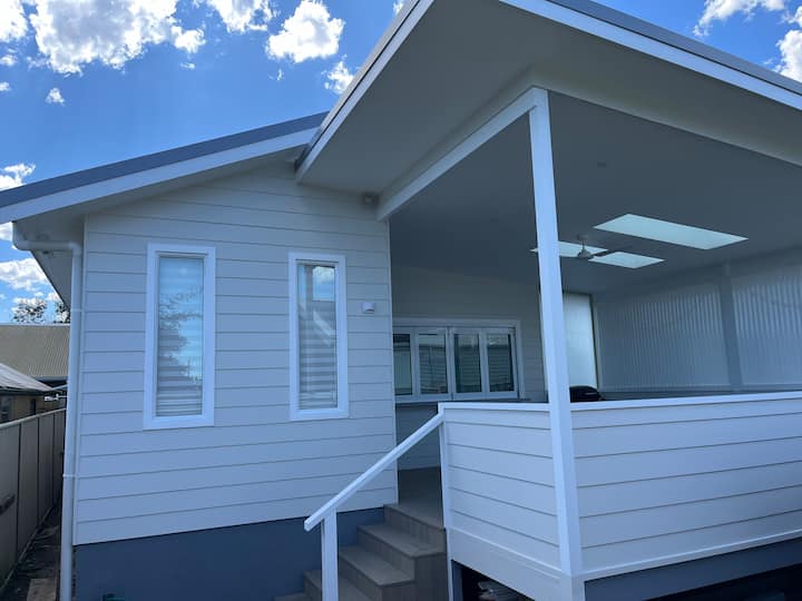 *Brand New Luxury* Seaspray Retreat -  Bulli Beach - Bulli