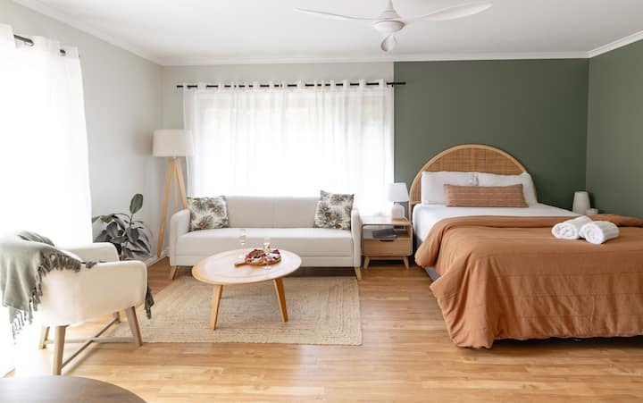 Saltbush Retreat - Nelson Bay