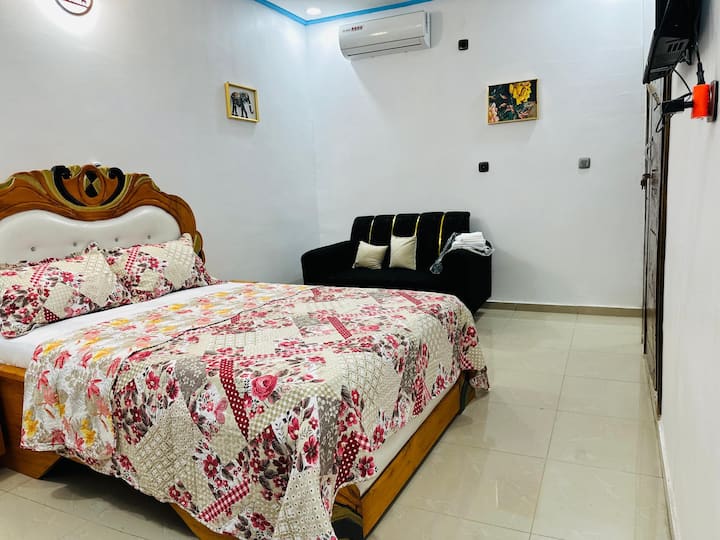 Appartement Meublé Confortable - Costa de Marfil