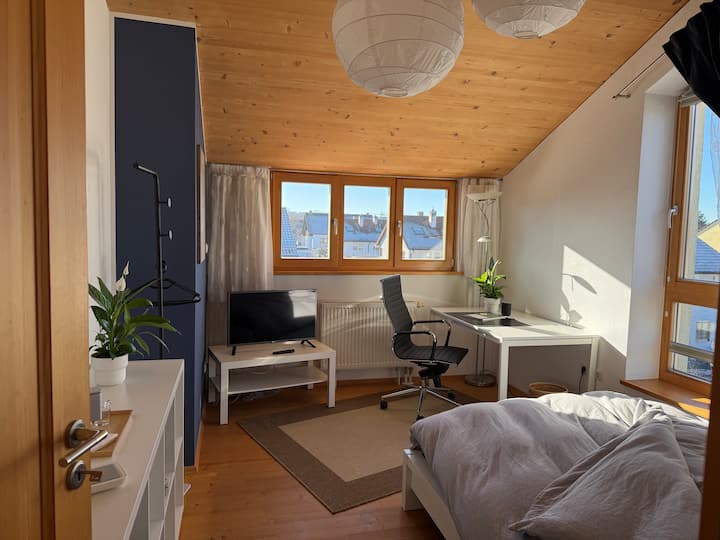 Modernes Loft Mit Eigenem Bad-messe & Zentrums Nah - Munich