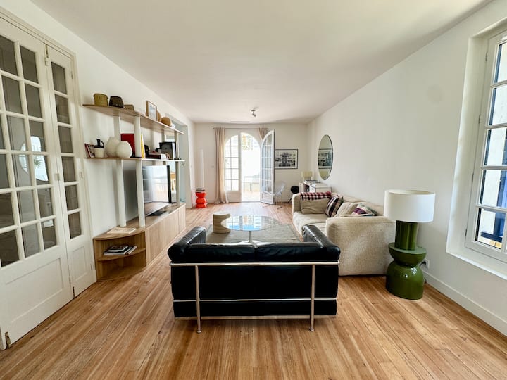 Maison Avec Piscine Dans Le Quartier Des Arènes - Bayonne