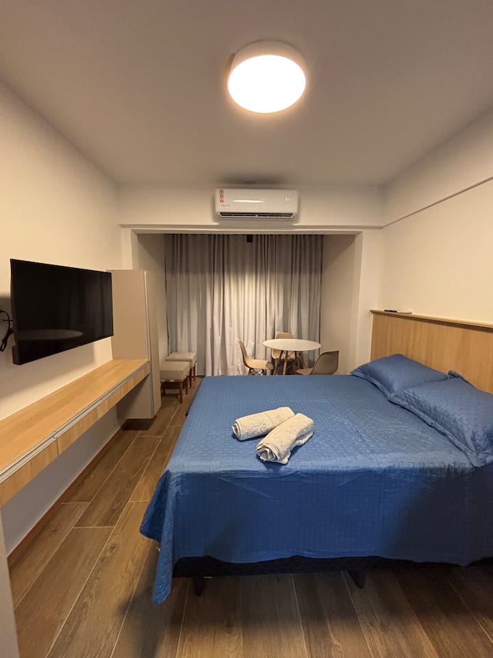 Maravilhoso Studio Na  Barra! Dentro Do  Carnaval! - Barra