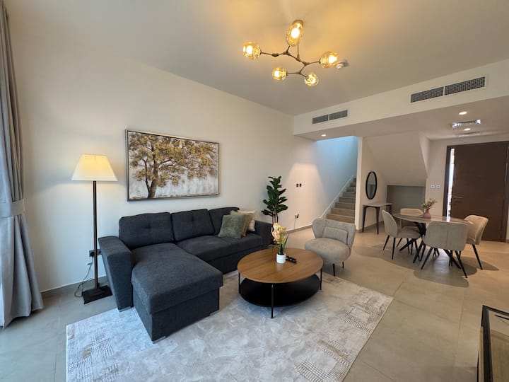 Exclusive Villa Escape: Luxury At Its Best - Abou Dabi