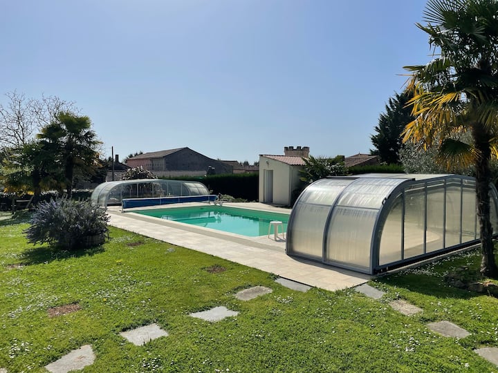 Gîte Avec Piscine, Calme, Parenthèse En Vendée - Sainte-Hermine