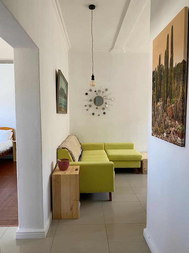 An Easy Stroll To The Main Beach - Le Cap