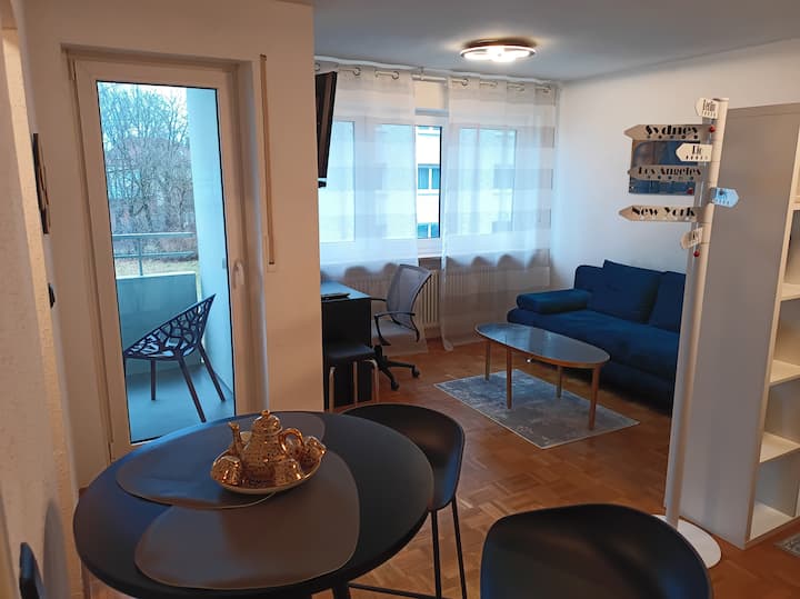 Balcony Studio – 17 Min To Nuremberg Old Town - Schwarzenbruck