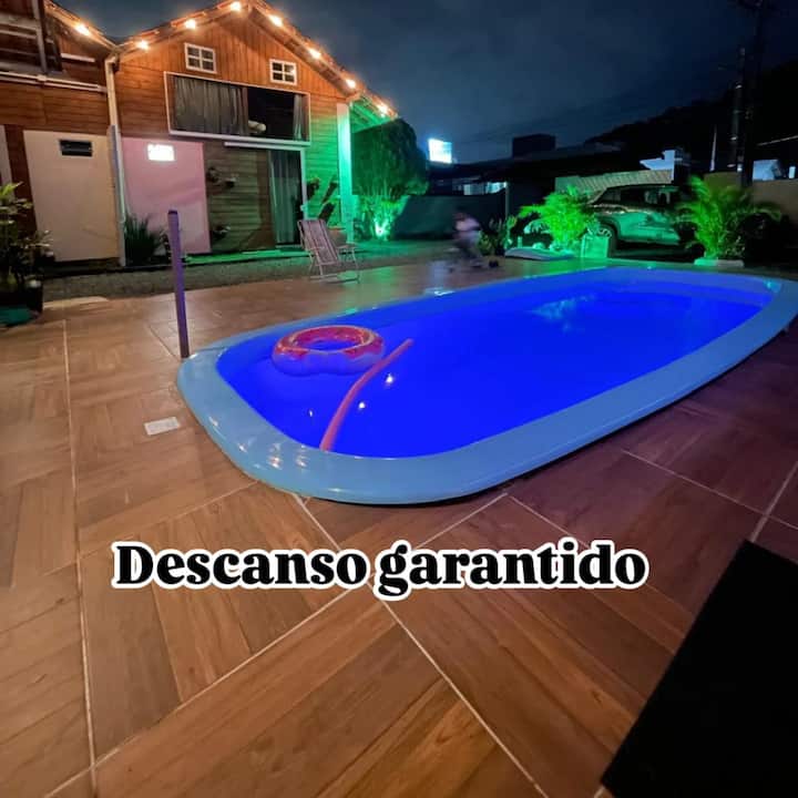 Chalé C/ *Piscina* , - Penha