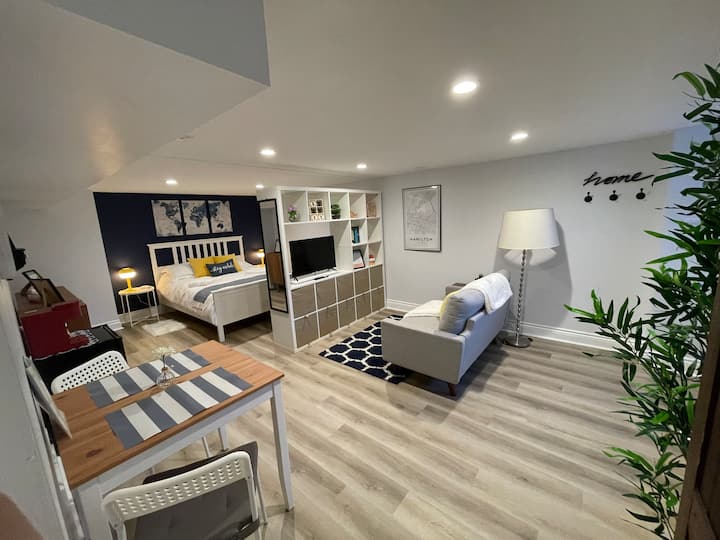Cozy Basement Suite - Hamilton