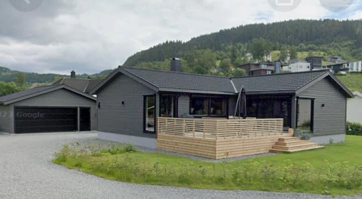 Stor Enebolig Til Utleie - Orkanger