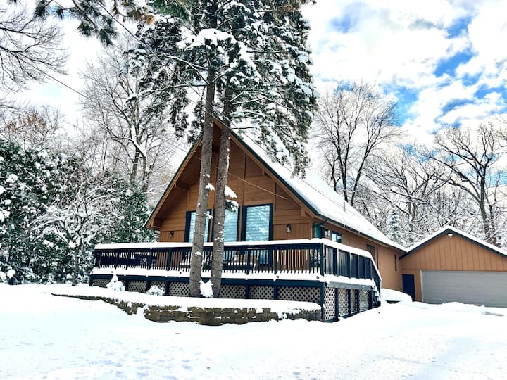 Cozy Cabin Near Wilmot Ski And Lake Geneva - Wisconsin