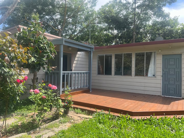 Beautiful Back Unit - Box Hill